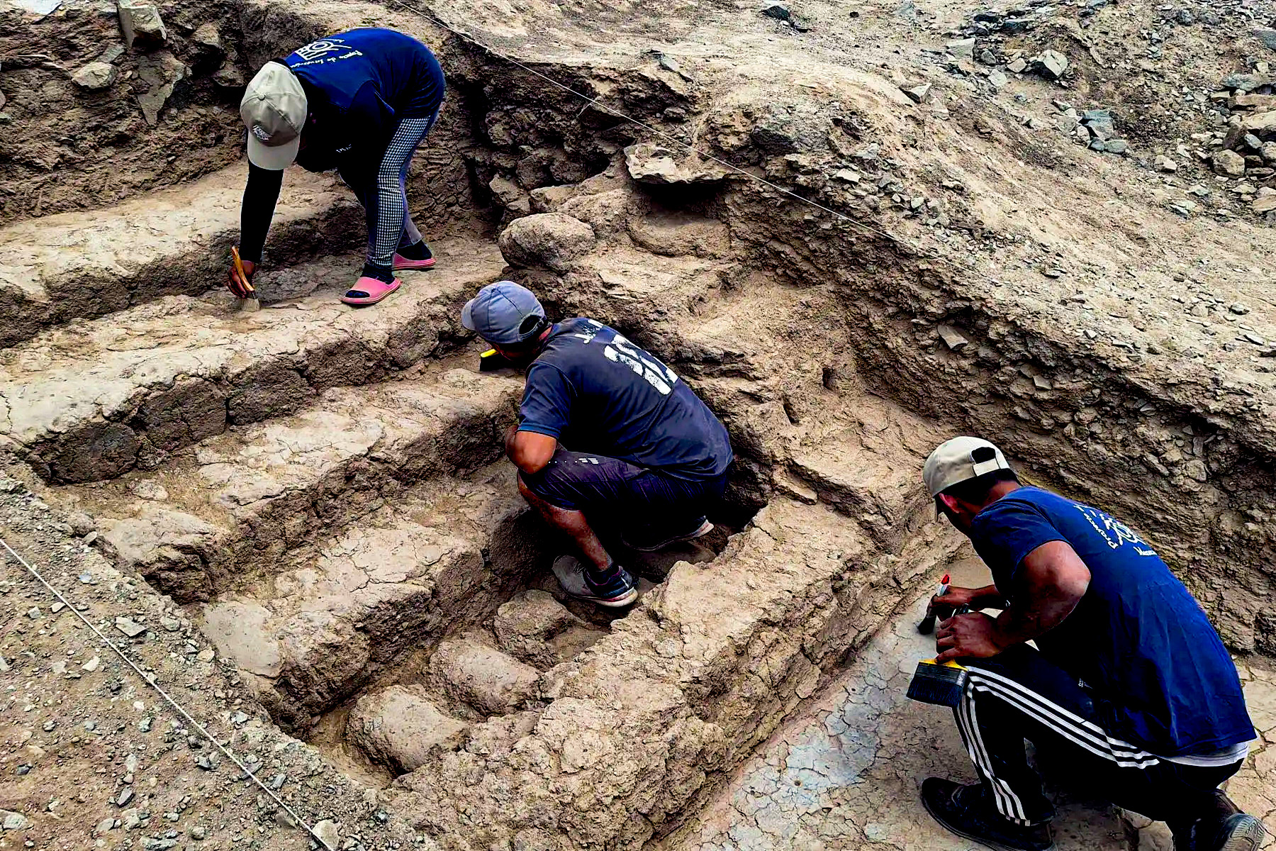 Laredo: hallan monumental acceso al Castillo Jesús María - Macronorte