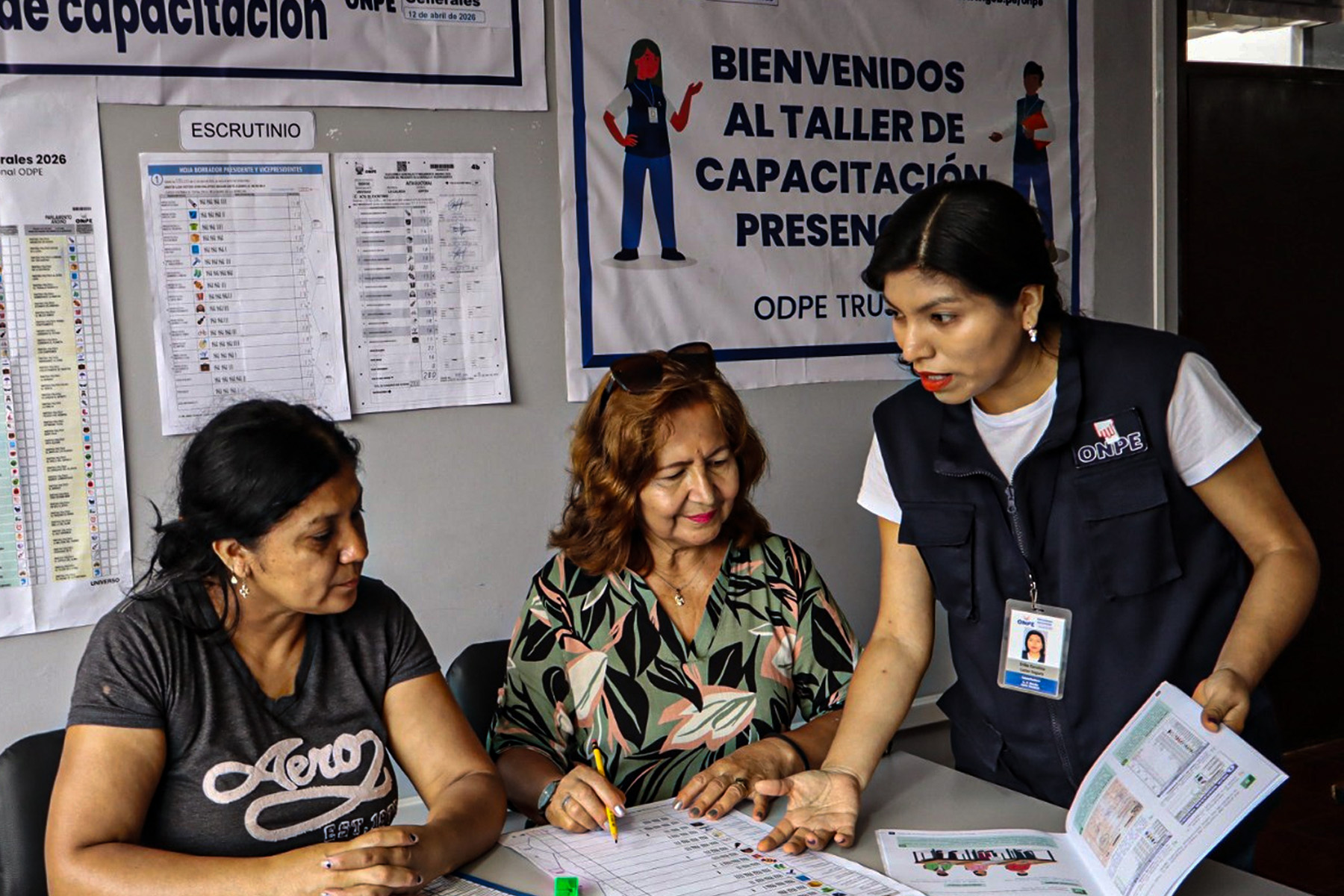 ODPE Trujillo capacita a electores y miembros de mesa - Macronorte